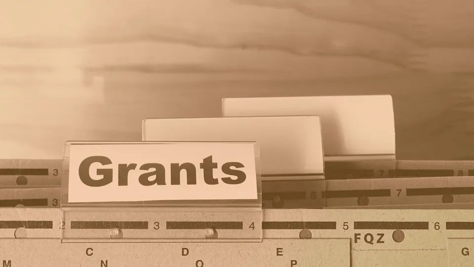 10 Best Grant Search Engines - Causeartist